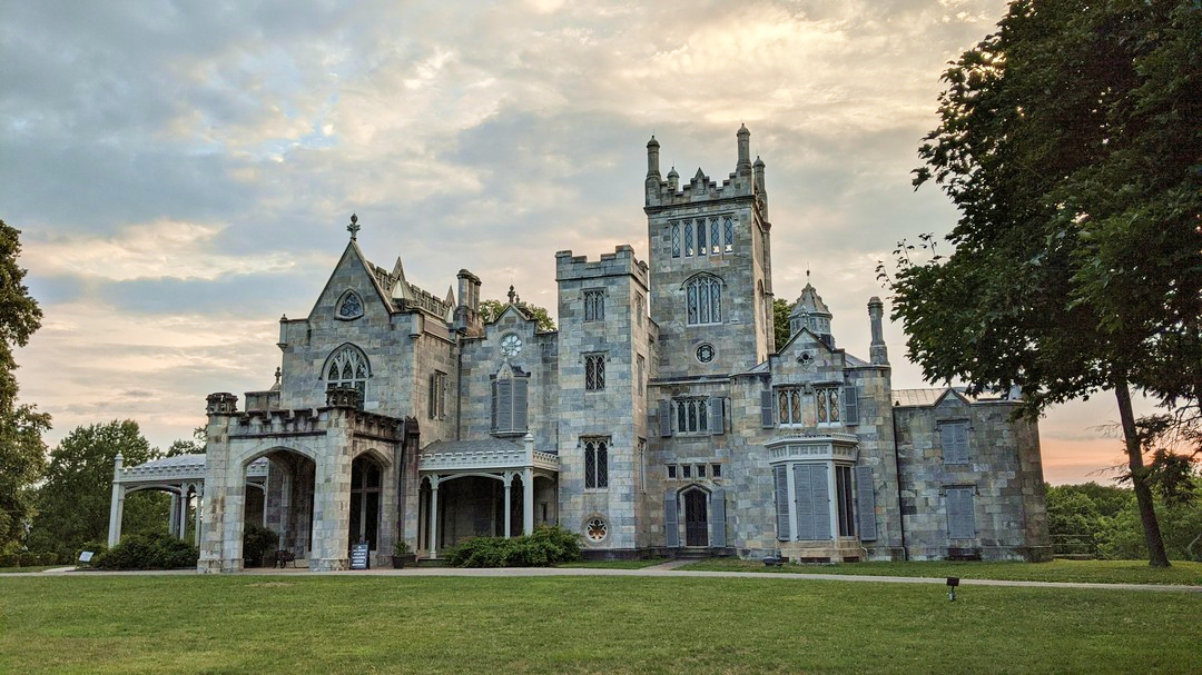 Discovering Lyndhurst Mansion: A Must-Visit Near Sleepy Hollow Hotel